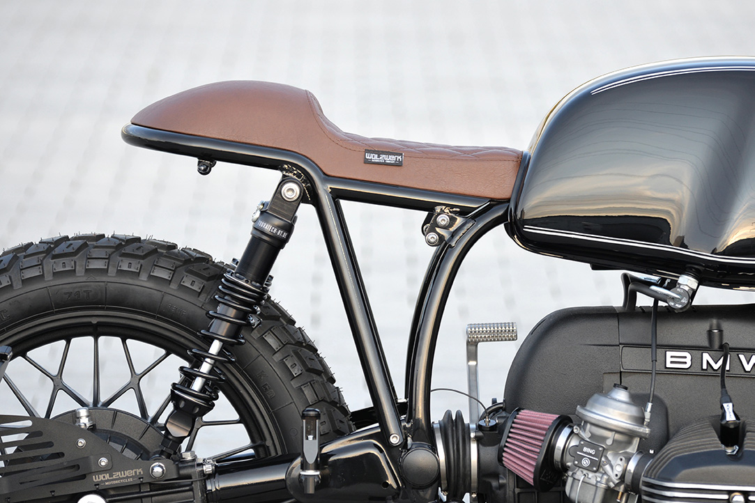 SCHIZZO® Bolt-on Rear Frame Kit for BMW Twin Shock Models, black