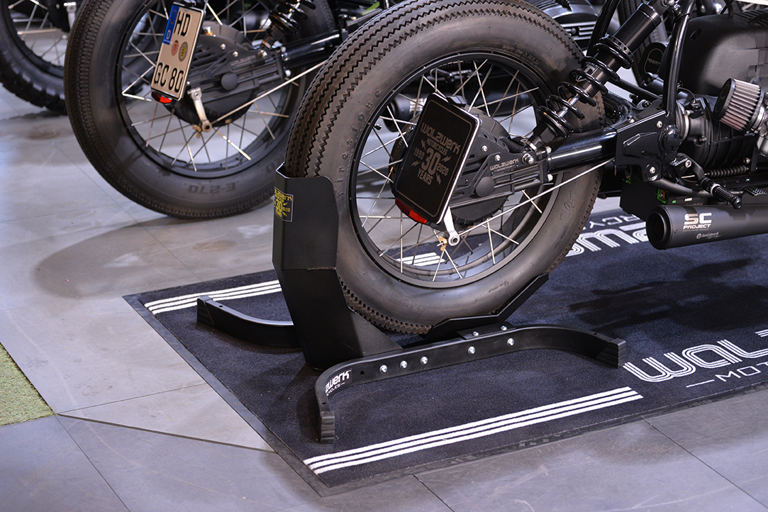 Motorrad Ständer | WalzWerk® Motorcycles